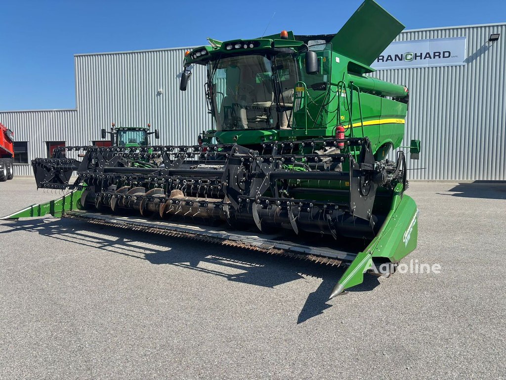 John Deere S770i kombajn za žito