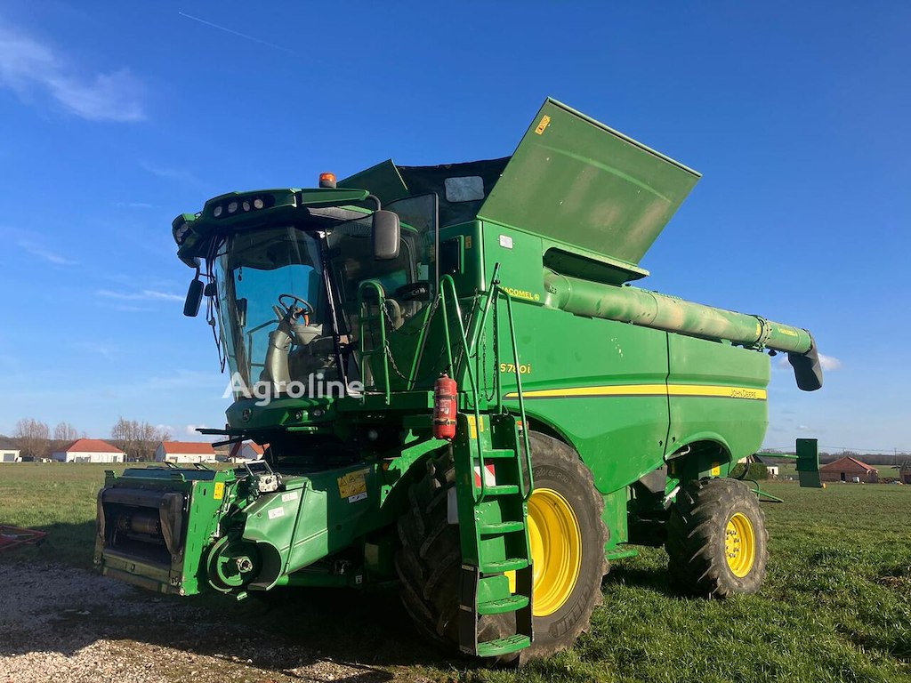 John Deere S780i kombajn za žito