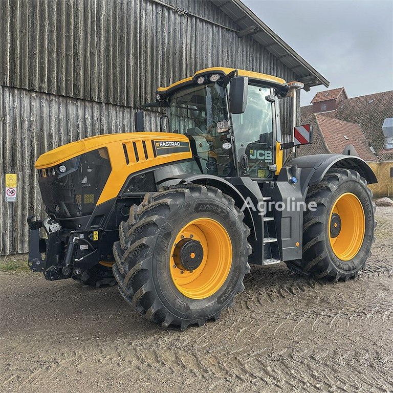 Prodaje se JCB Fastrac 8330 traktor točkaš na aukciji