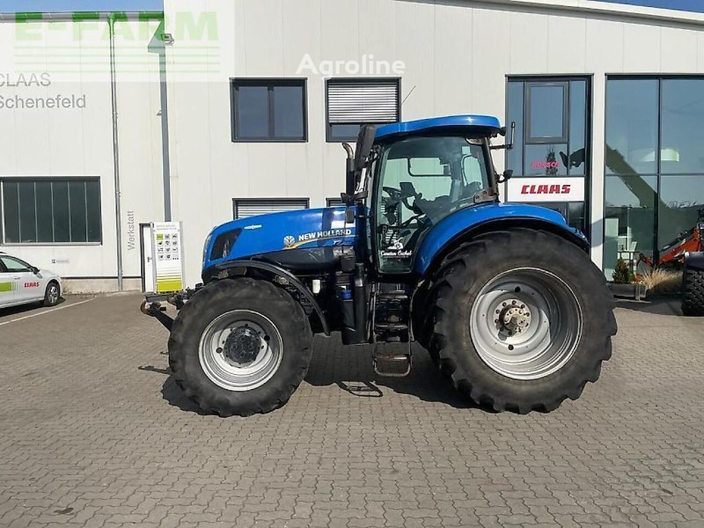 New Holland t 7.270 traktor točkaš