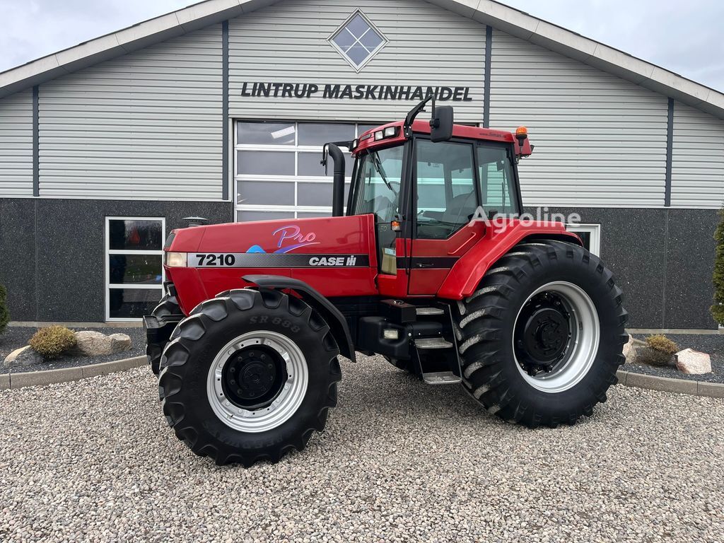 Case IH Magnum 7210 PRO traktor točkaš