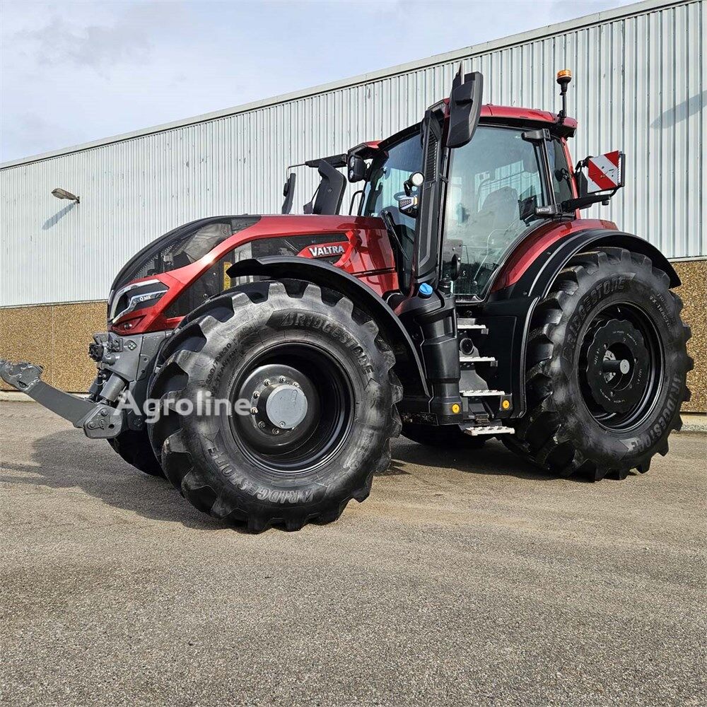 Prodaje se Valtra Q305 traktor točkaš na aukciji