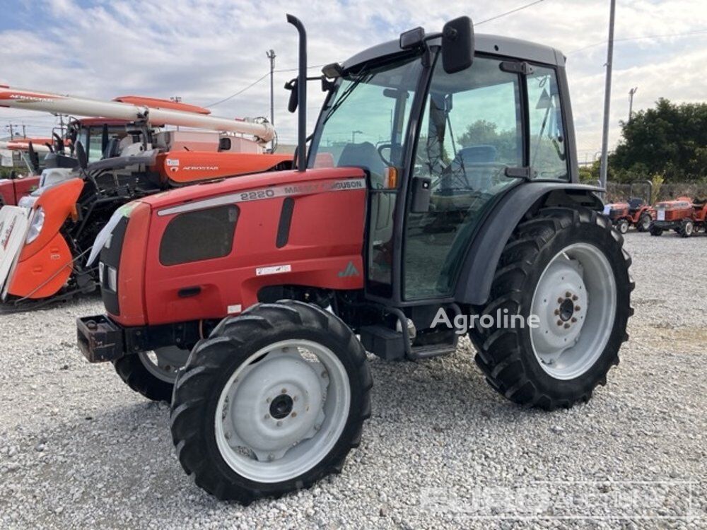 Prodaje se Massey Ferguson MF2220 traktor točkaš na aukciji