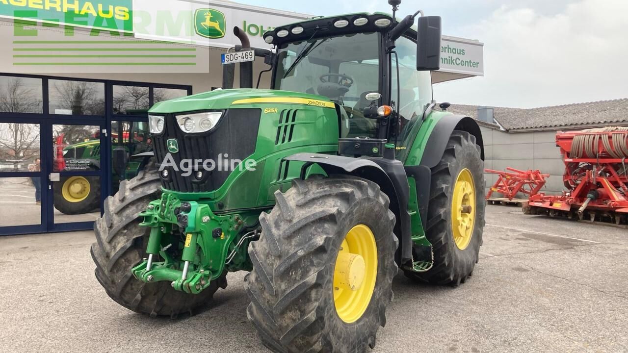 John Deere 6215R traktor točkaš