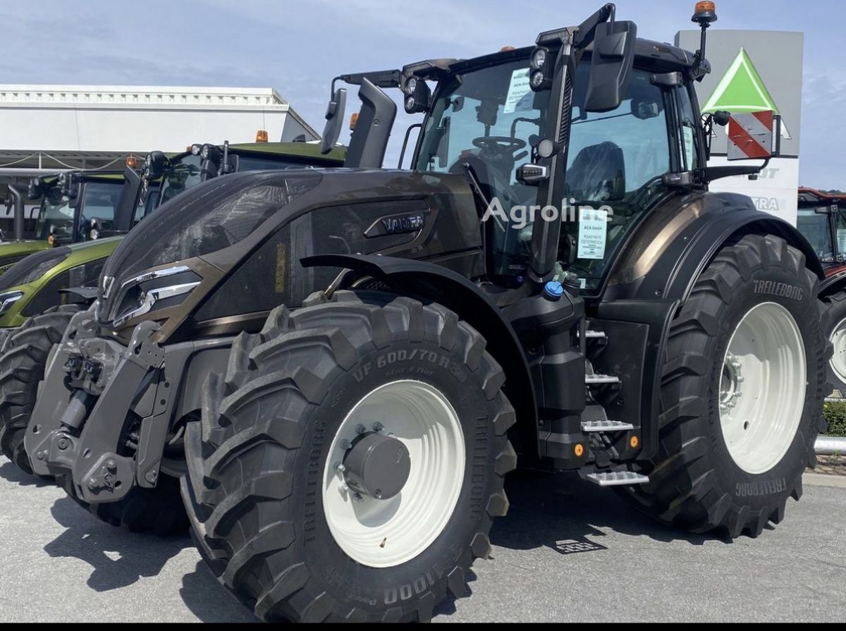 Valtra Q305 traktor točkaš