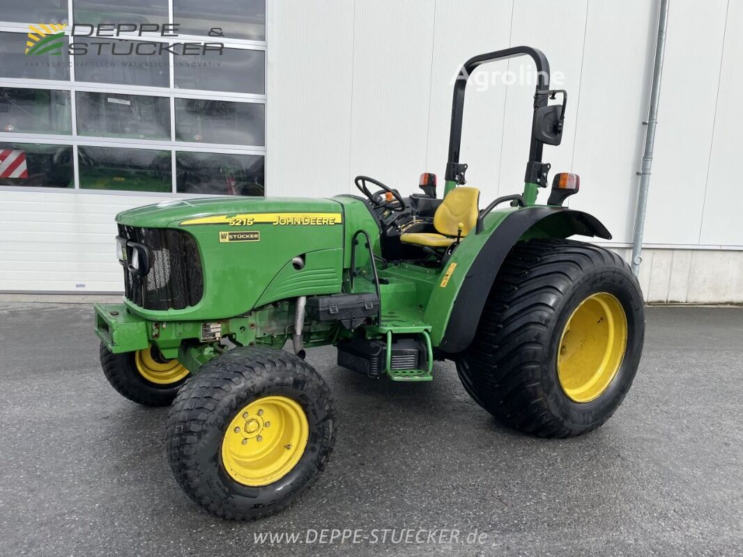 John Deere 5215 traktor točkaš