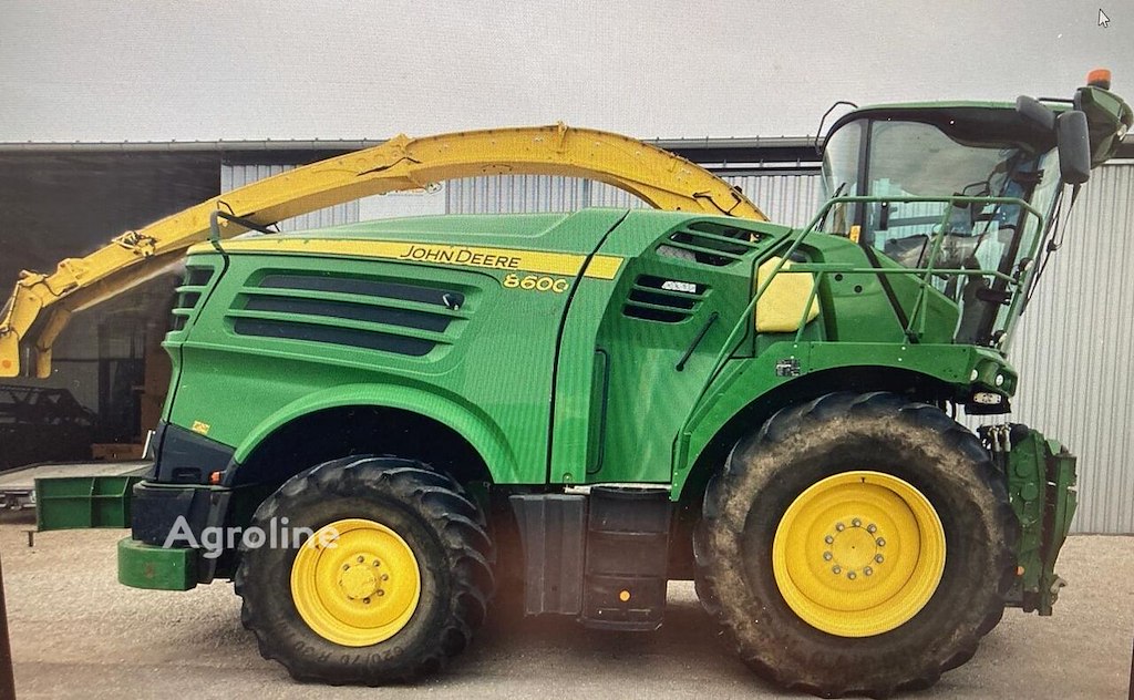 John Deere 8600 krmni kombajn