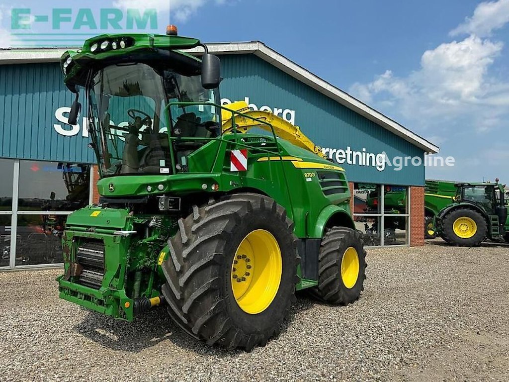 John Deere 8700 krmni kombajn