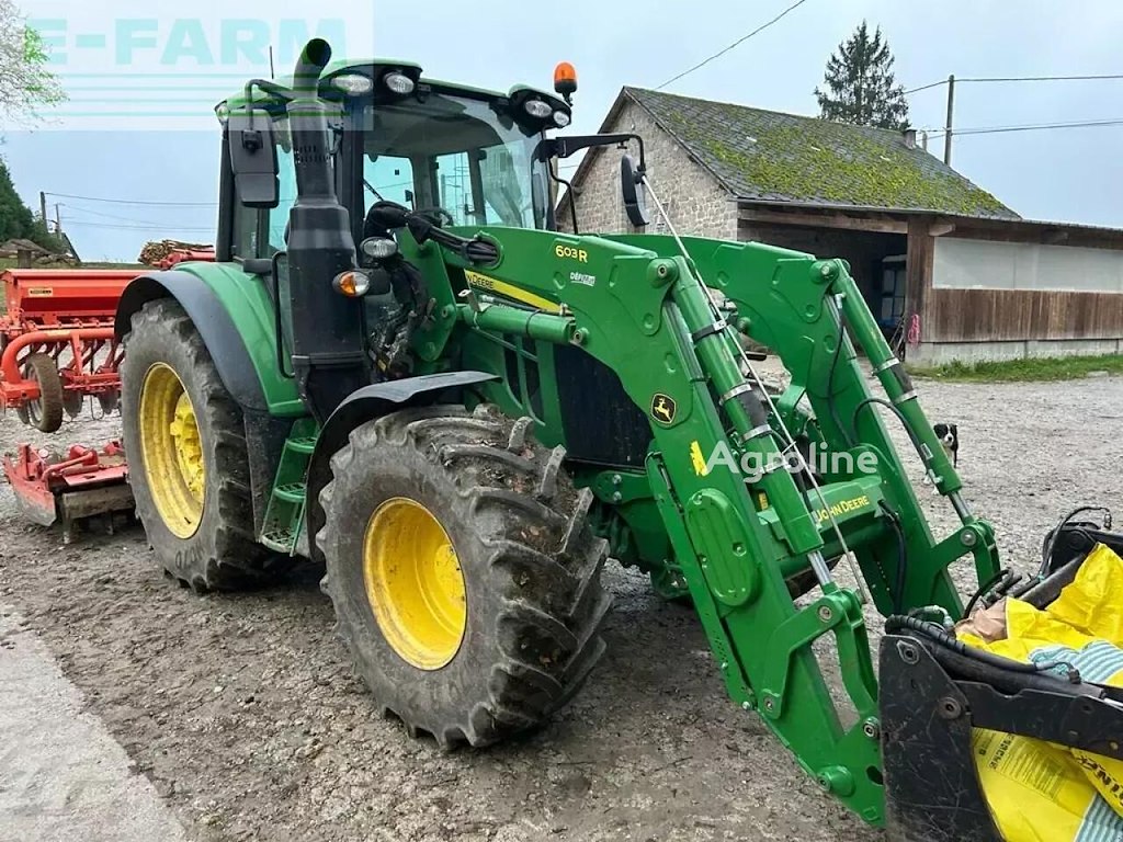 John Deere 6110m autoquad - chageur traktor točkaš