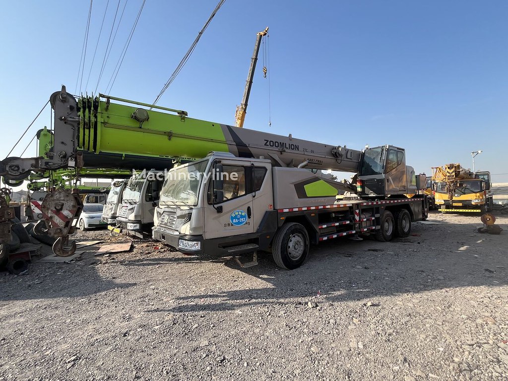 Zoomlion ZTC250V 25tons autodizalica