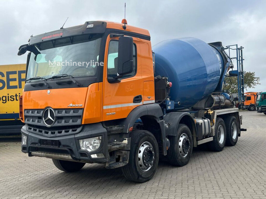 Mercedes-Benz Arocs 3236 kamion s mešalicom za beton