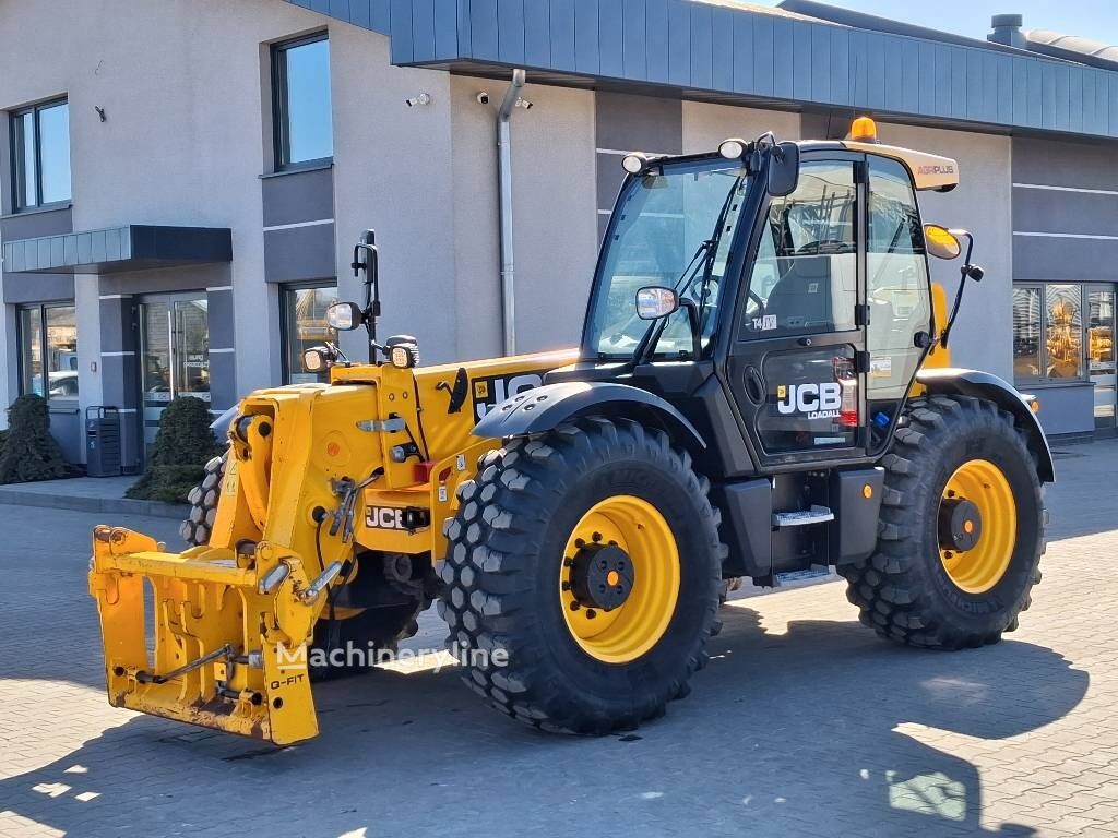 JCB 560-80 AGRI PLUS teleskopski utovarivač