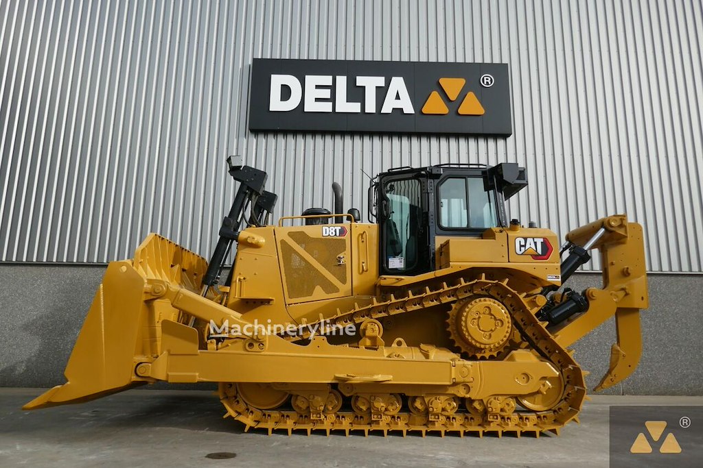 Caterpillar D8T buldožer