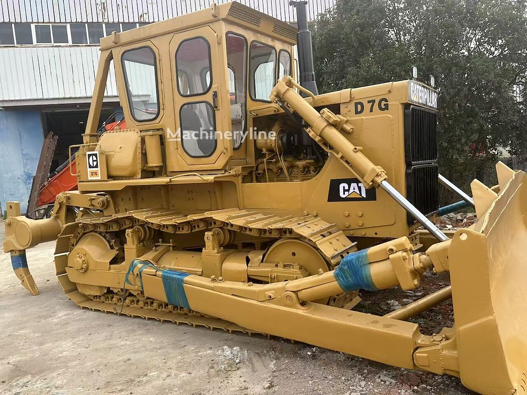 Caterpillar D7G buldožer