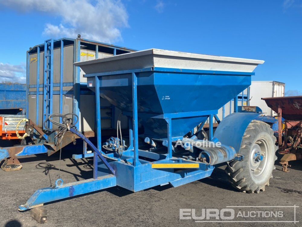 Prodaje se Single Axle Hydraulic Stone Cart drobilicu za kamen na aukciji