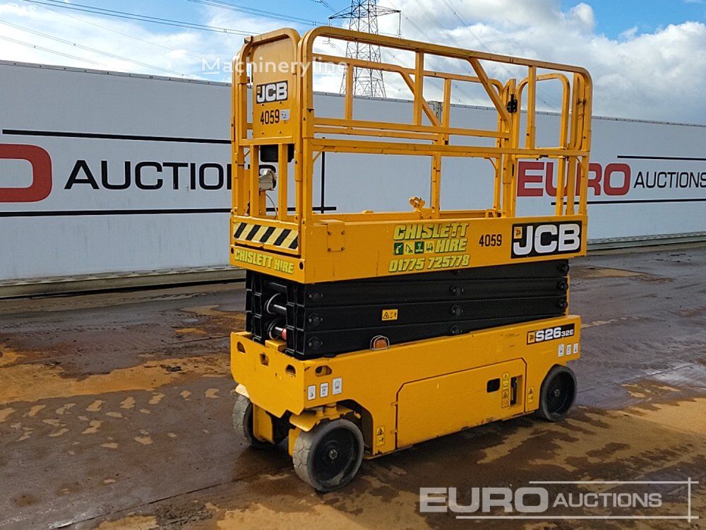 Prodaje se JCB S2632E hidrauličnu zglobnu platformu na aukciji