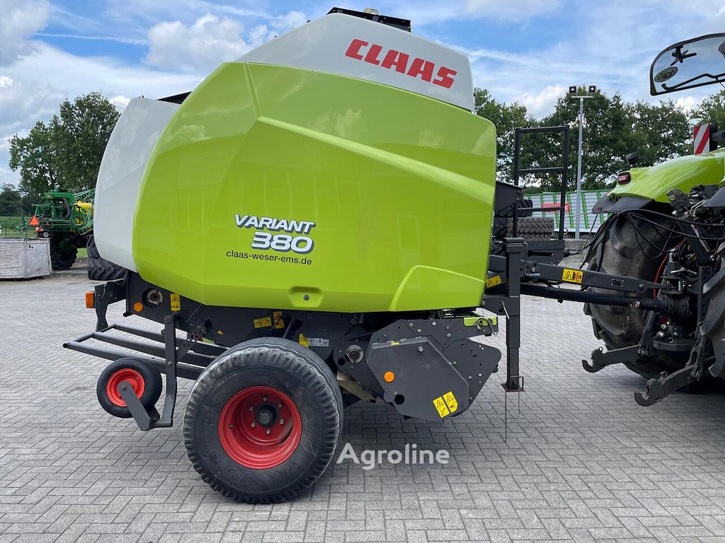 Claas Variant 380 RC balirka za okrugle bale