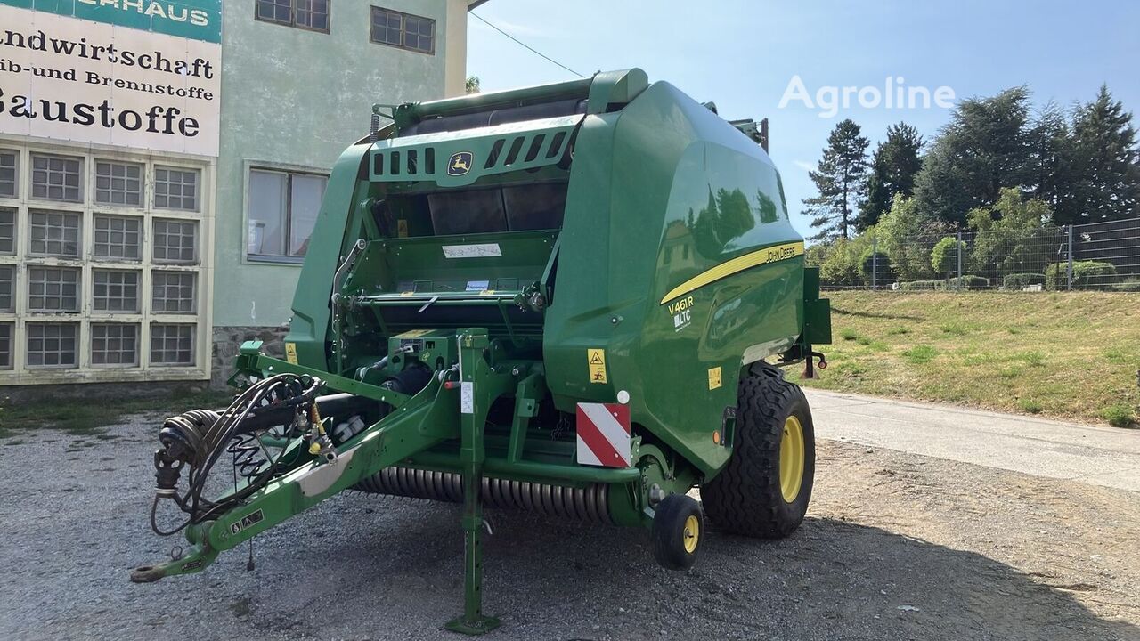 John Deere V461R balirka za okrugle bale