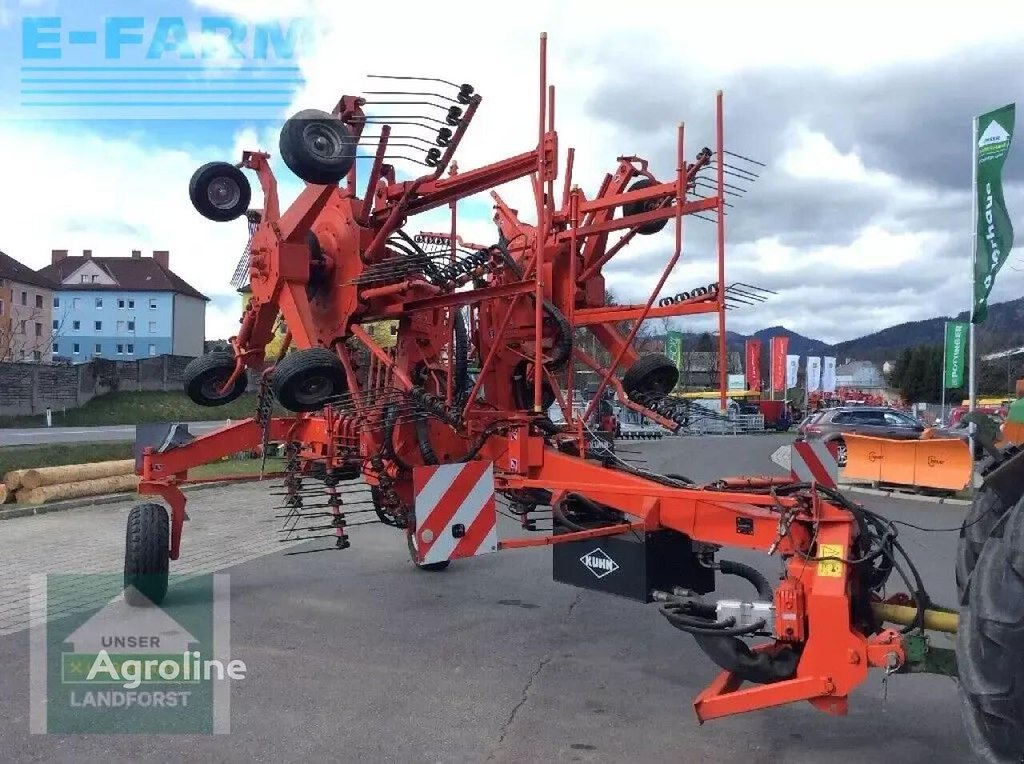 Kuhn ga 8521 trakasti formirač otkosa