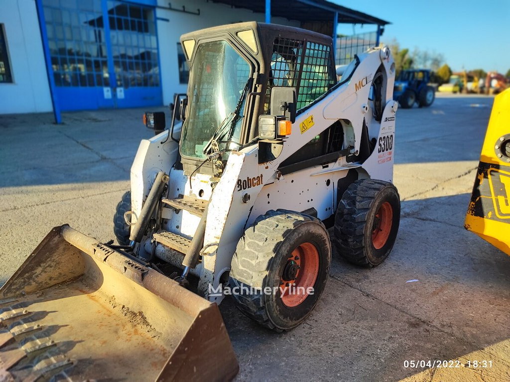 Bobcat S300 mini utovarivač