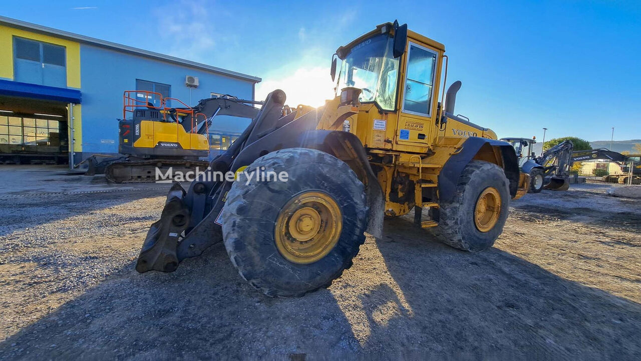 Volvo L120E prednji utovarivač