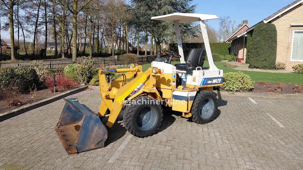 Komatsu WA20-1 only 750 hours prednji utovarivač