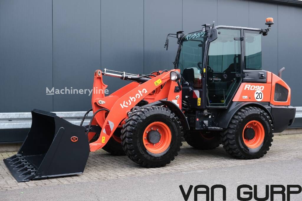 Kubota R 090 | 2023 | A/C | 1270h prednji utovarivač