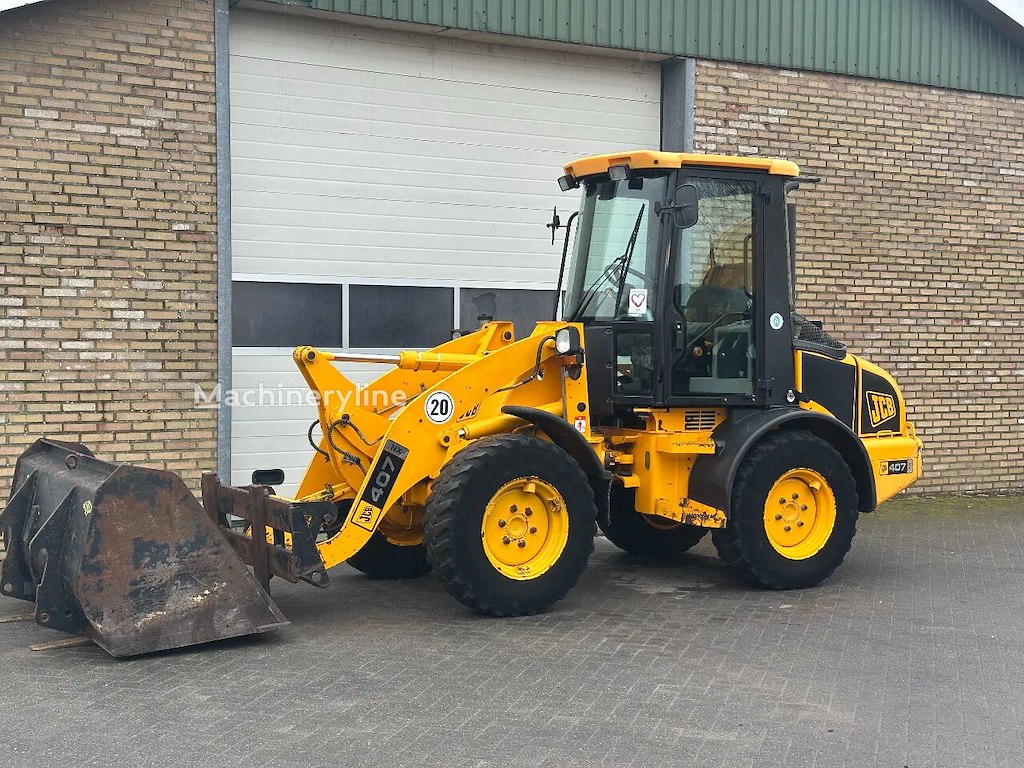 JCB 407 prednji utovarivač