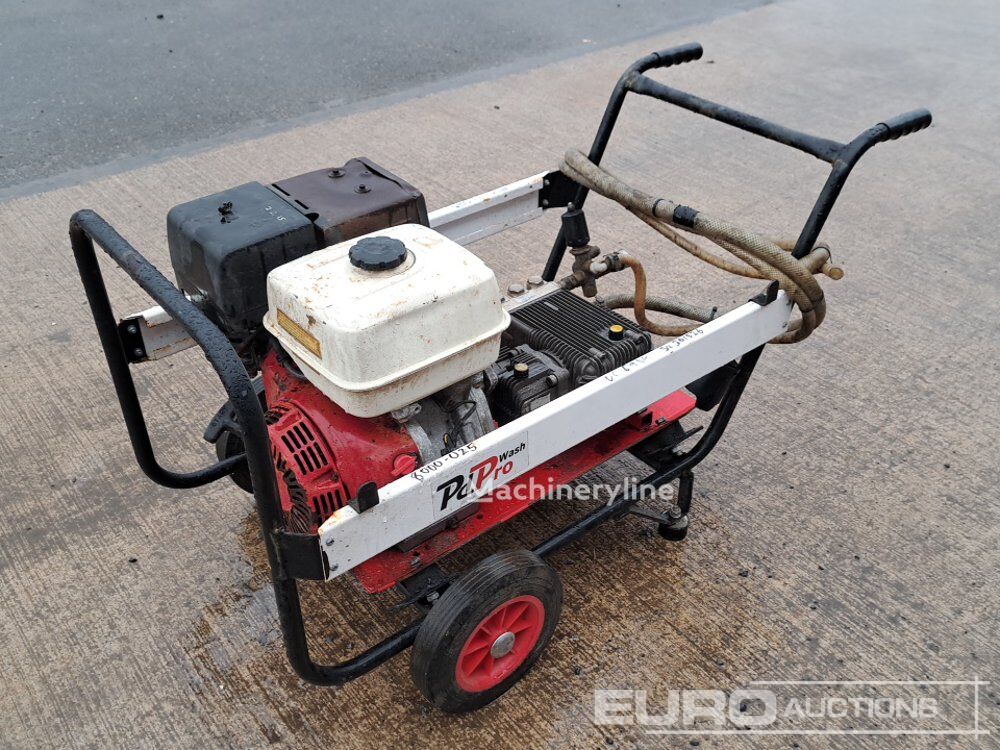 Prodaje se Petrol Pressure Washer, Honda Engine perač pod pritiskom na aukciji