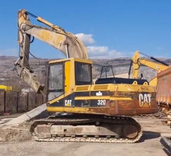 Caterpillar 320N bager guseničar