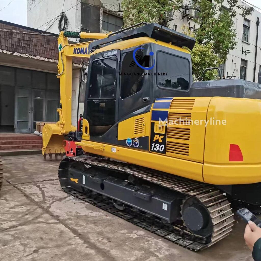 Komatsu PC130 bager guseničar