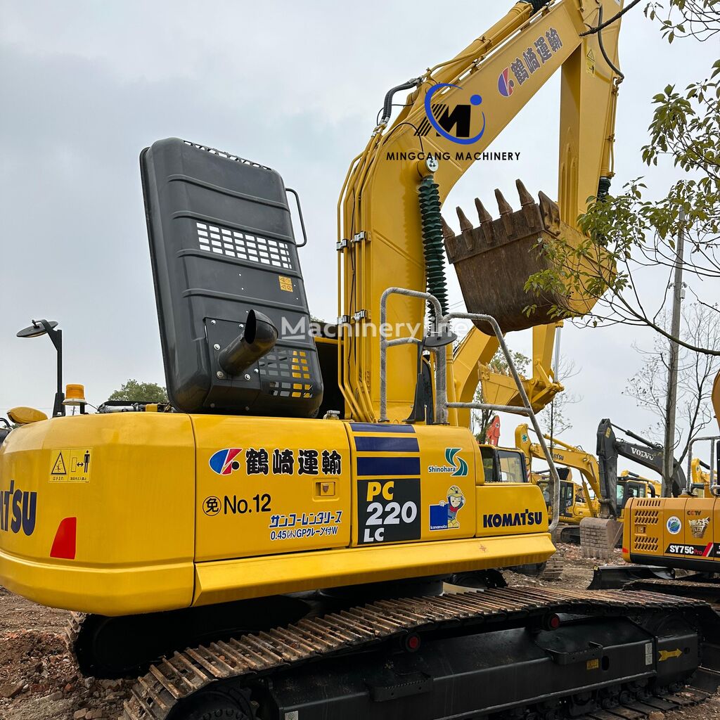 Komatsu PC220 bager guseničar