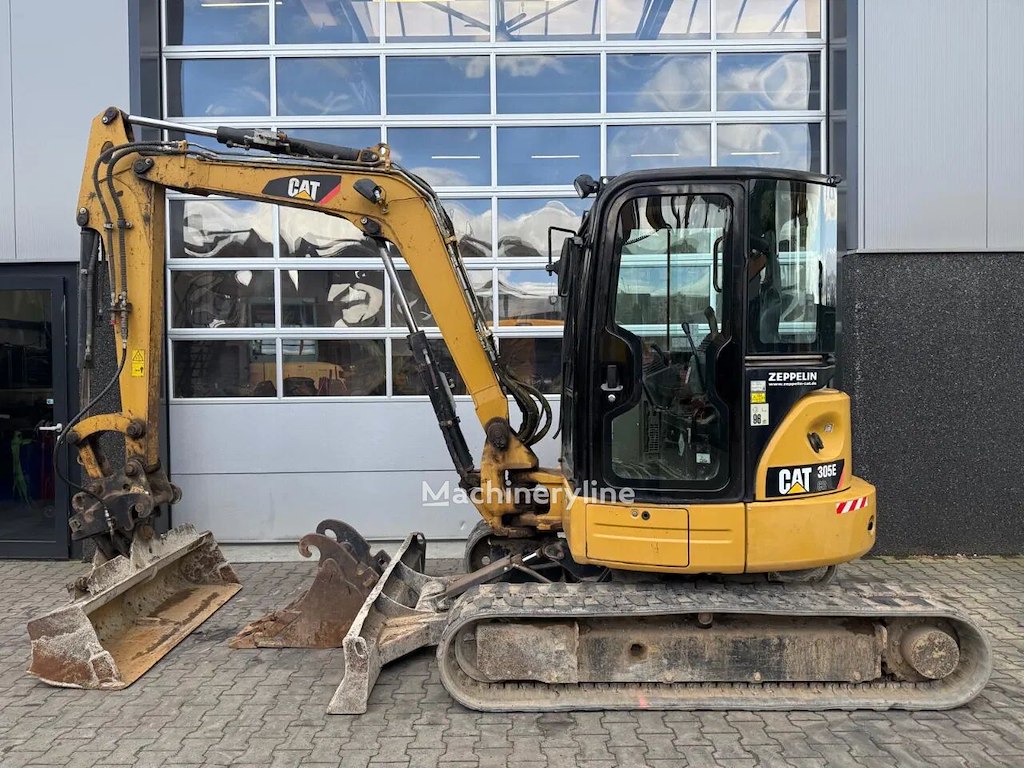 Caterpillar 305E mini bager
