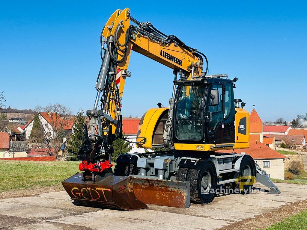 Liebherr A918 bager točkaš