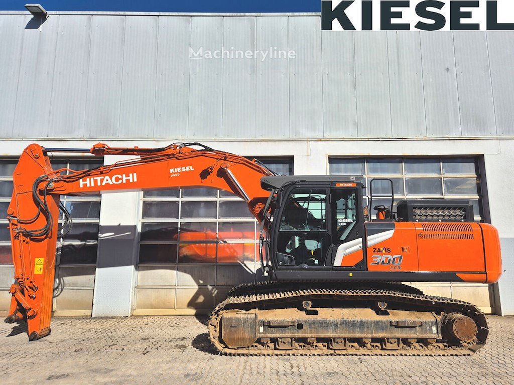 Hitachi ZX300LCN-7 bager guseničar