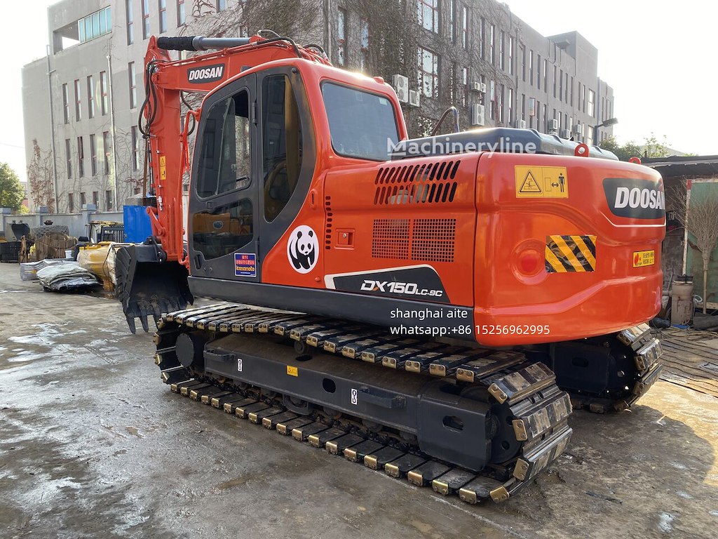 Doosan DX150 bager guseničar