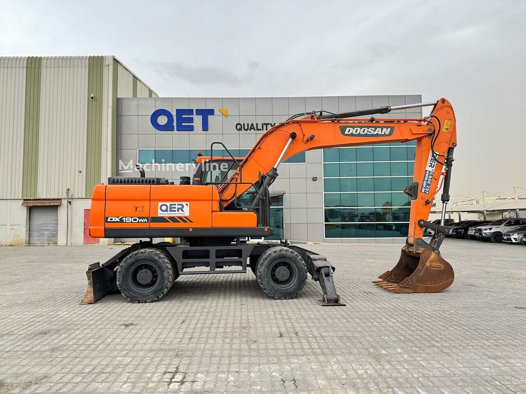 Doosan DX190WA bager točkaš