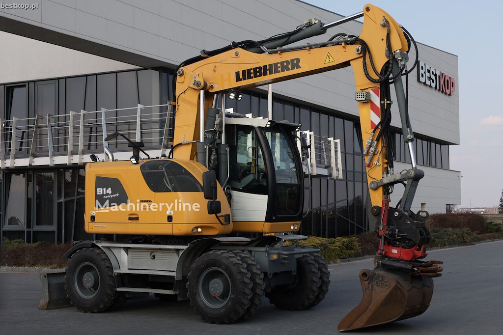 Liebherr A914 Compact bager točkaš