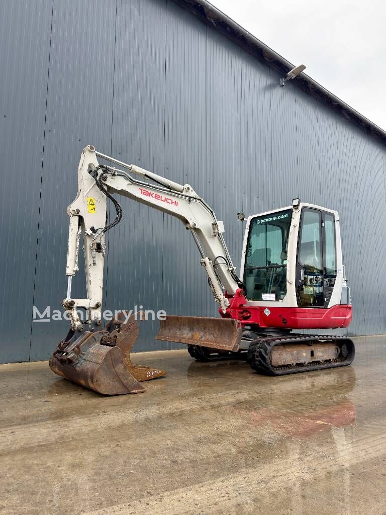 Takeuchi TB235 mini bager