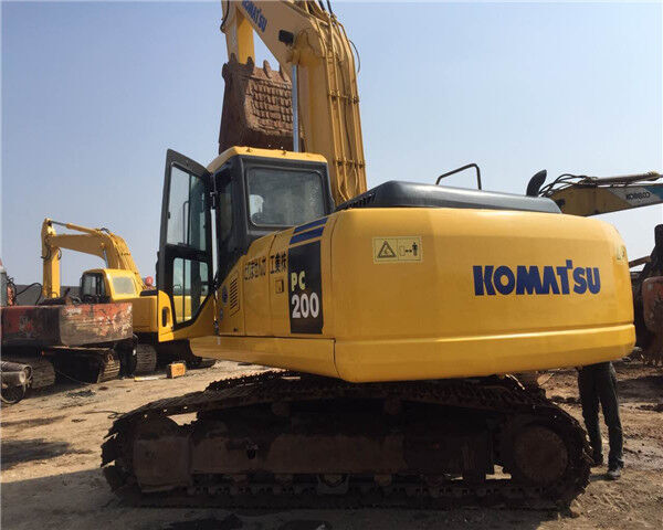 Komatsu pc200-7 bager guseničar