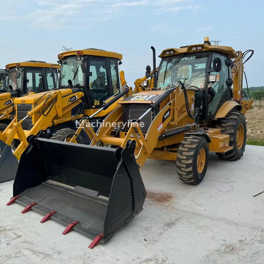 Caterpillar 420F bager-utovarivač