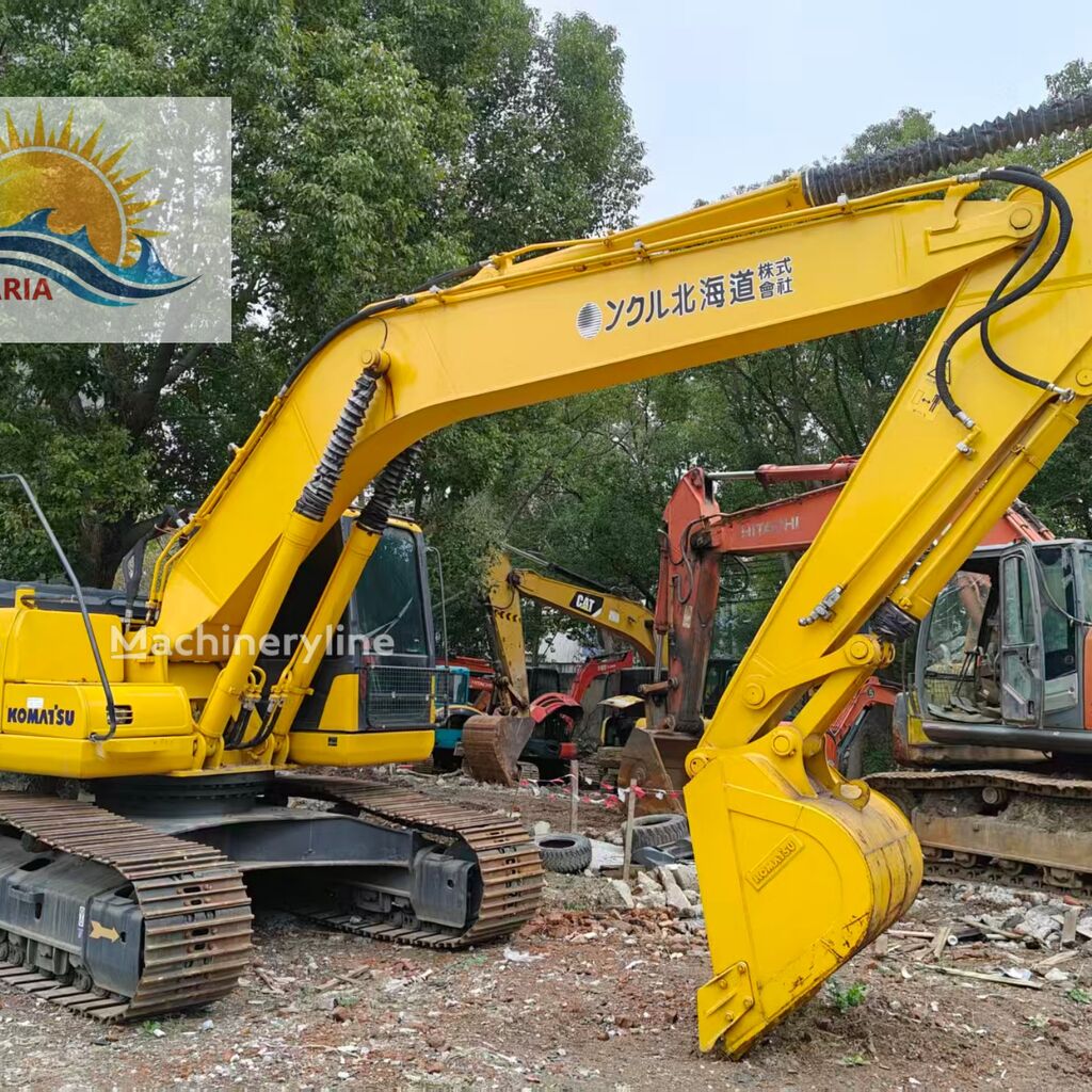 Komatsu PC220 bager guseničar