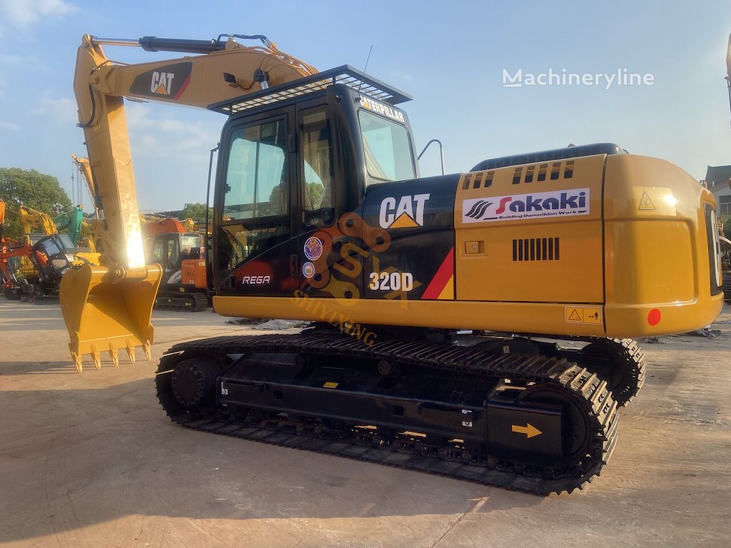 Caterpillar 320D bager guseničar