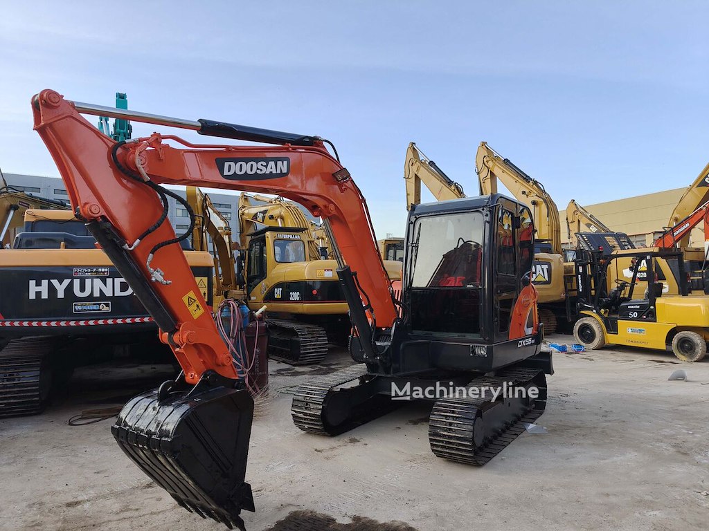 Doosan DX55 midi bager