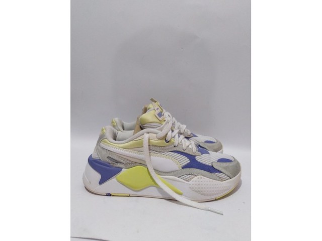 PUMA  original patike br 39