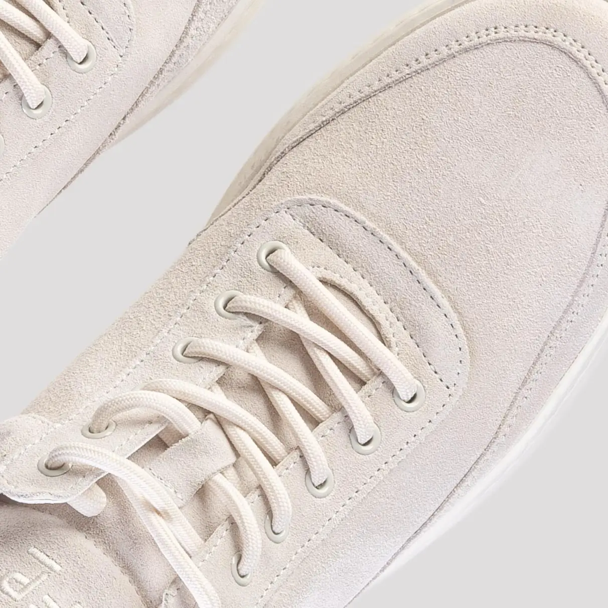 Filling Pieces patike
