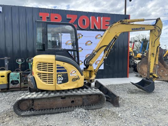 Komatsu PC50MR-2 à 18500 € ht mini bager