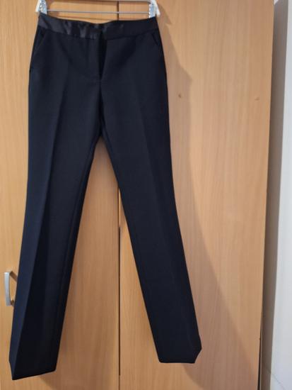 Zara crne zenske pantalone