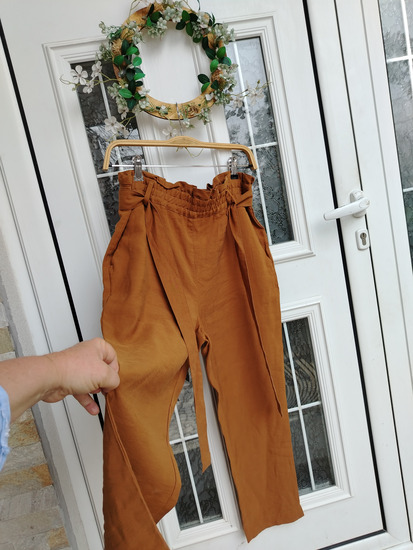 ZARA duboke pantalone M