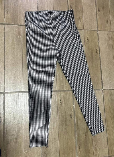 Zara pantalone